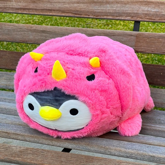 takashoji | Toys | 4 Takashoji Lying Penguin In Pink Dinosaur ...